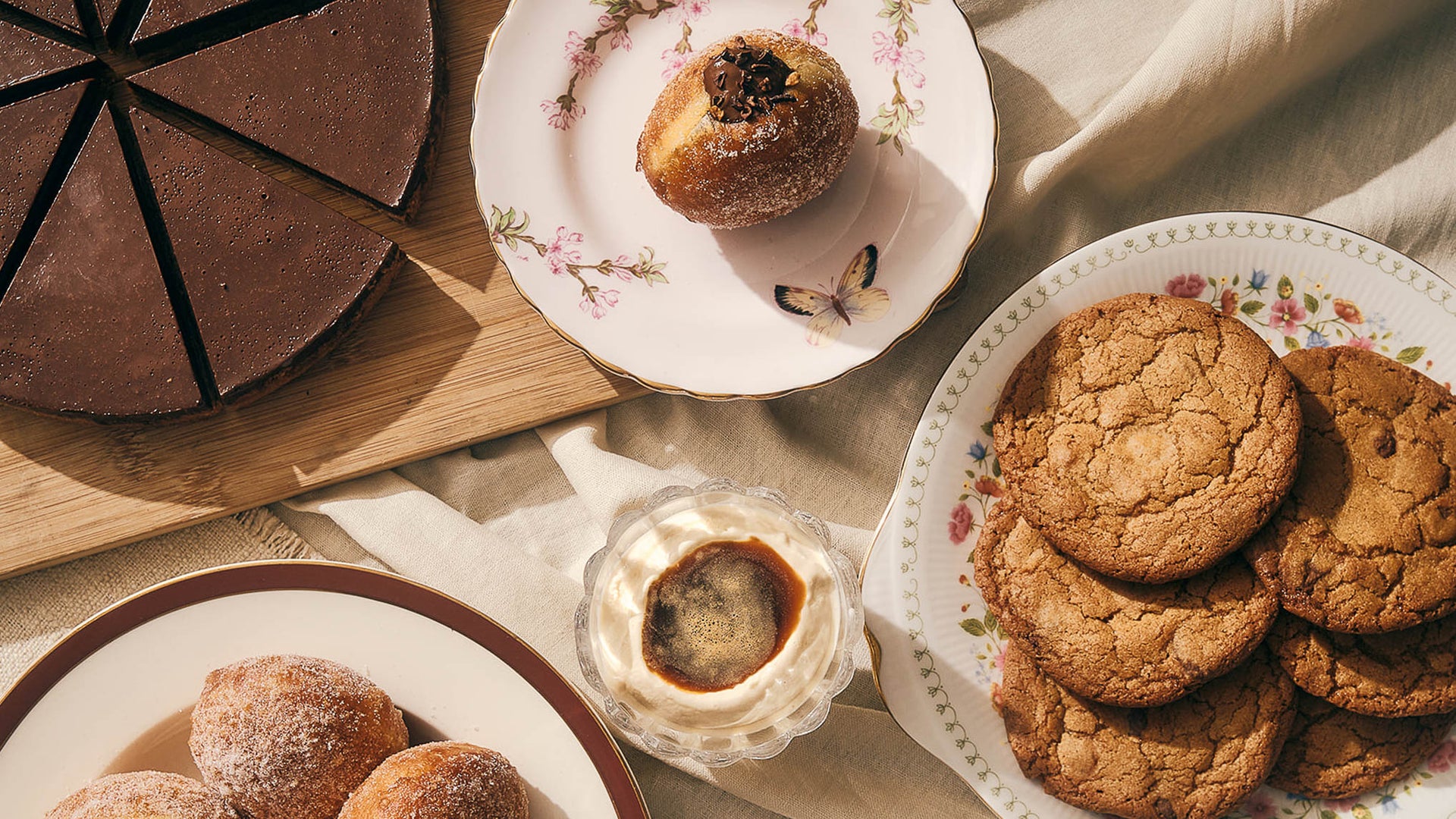 Ardfern: a Cafe, Bar and Bottle Shop in Leith, Edinburgh